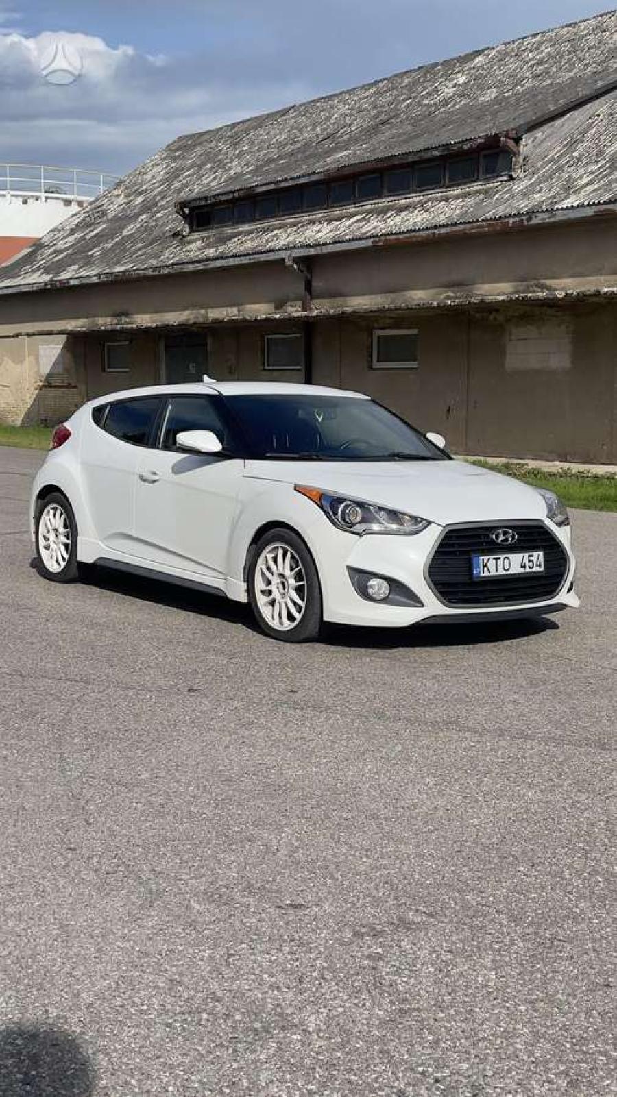 Balts Hyundai Veloster 2016 Kupiškis, ar dzinēja tilpumu 1.59 L un nobraukumu 140 tūkst. km par 7600 €, foto 1 vietnē AUTOMOTO.COM.LV