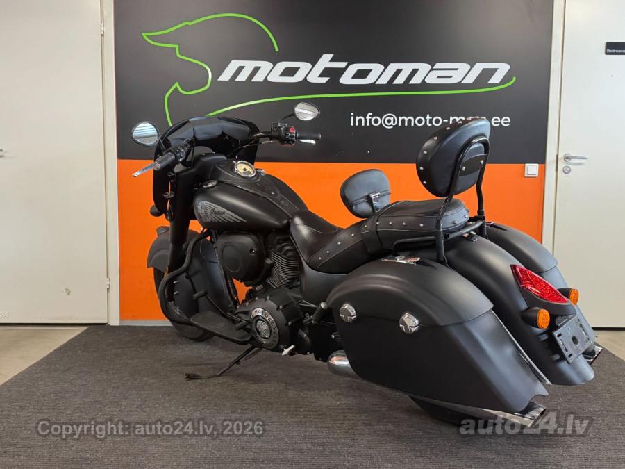 Melns Indian Chief 2017 Tartu, ar dzinēja tilpumu 1.81 L un nobraukumu 28 tūkst. km par 11990 €, foto 5 vietnē AUTOMOTO.COM.LV