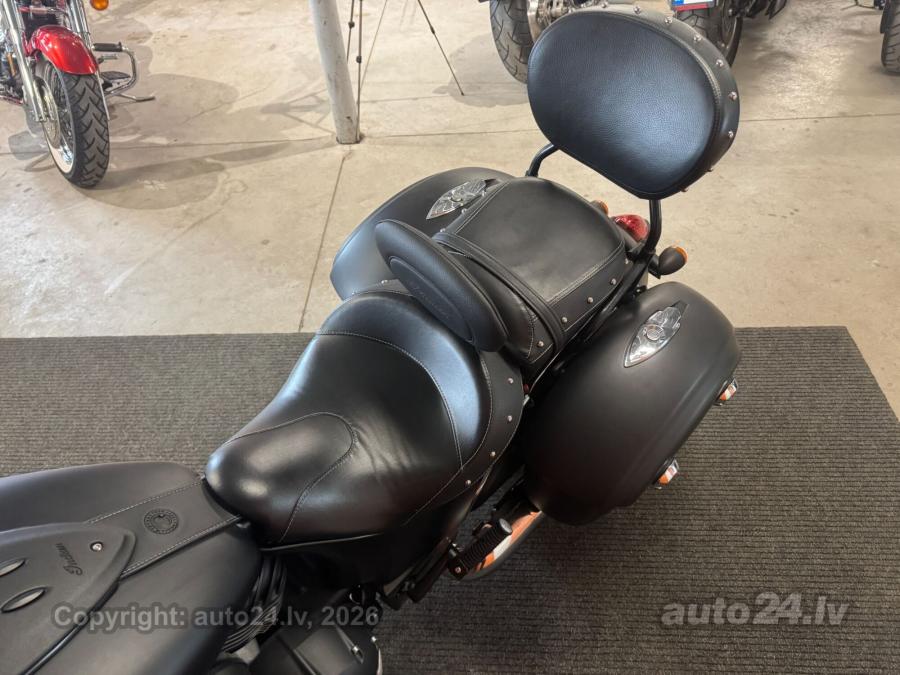 Melns Indian Chief 2017 Tartu, ar dzinēja tilpumu 1.81 L un nobraukumu 28 tūkst. km par 11990 €, foto 9 vietnē AUTOMOTO.COM.LV