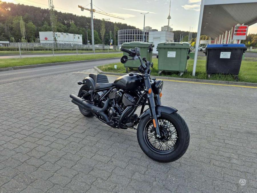 Black Indian Chief 2023 in Vilnius, with an engine capacity of 1.89 L and mileage of 21 thousand km for 13900 €, photo 3 on AUTOMOTO.COM.LV
