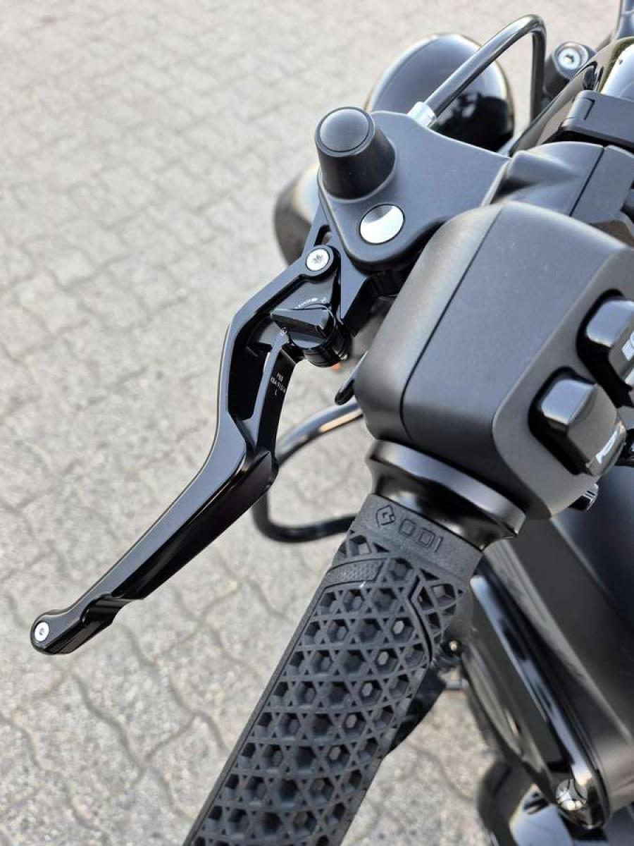 Black Indian Chief 2023 in Vilnius, with an engine capacity of 1.89 L and mileage of 21 thousand km for 13900 €, photo 17 on AUTOMOTO.COM.LV