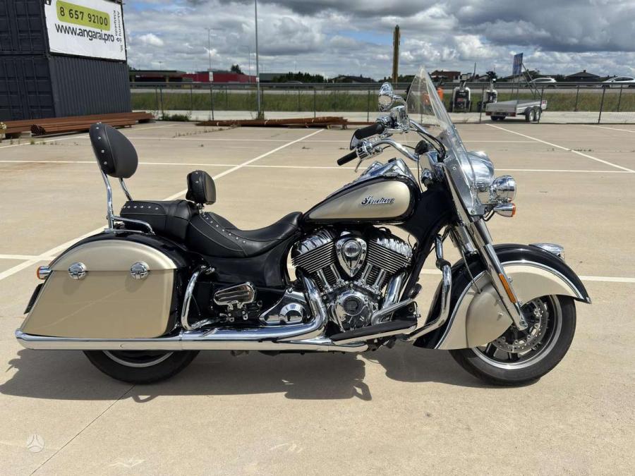 Brūns Indian Chief 2021 Klaipėda, ar dzinēja tilpumu 1.81 L un nobraukumu 18 tūkst. km par 15200 €, foto 11 vietnē AUTOMOTO.COM.LV