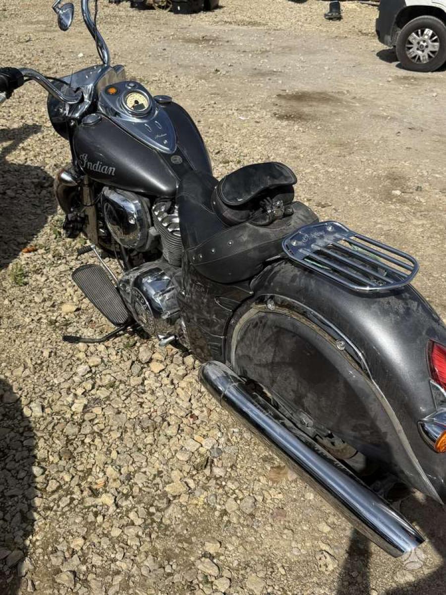 Indian Chief 2019 in Taurage, with an engine capacity of 0.00 L and mileage of 50 thousand km for 5500 €, photo 6 on AUTOMOTO.COM.LV