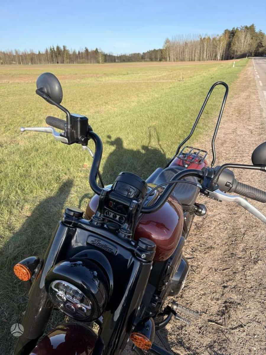 Красный Индиан Chief 2024 в Каунас, объемом двигателя 1.89 л и пробегом 900 тыс. км за 15500 €, фото 12 на AUTOMOTO.COM.LV