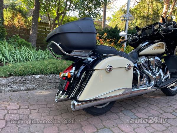 Beige Indian Chieftain 2019 in Tallinn, with an engine capacity of 1.81 L and mileage of 28 thousand km for 14300 €, photo 4 on AUTOMOTO.COM.LV