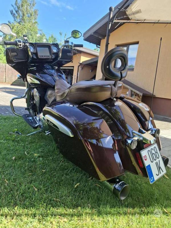Brūns Indian Chieftain 2019 Kauņa, ar dzinēja tilpumu 1.81 L un nobraukumu 27 tūkst. km par 14500 €, foto 8 vietnē AUTOMOTO.COM.LV