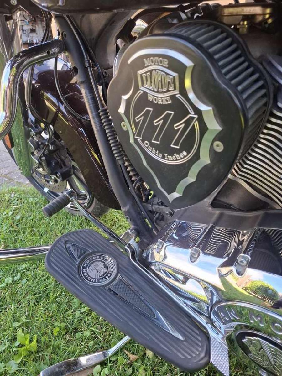 Brūns Indian Chieftain 2019 Kauņa, ar dzinēja tilpumu 1.81 L un nobraukumu 27 tūkst. km par 14500 €, foto 10 vietnē AUTOMOTO.COM.LV