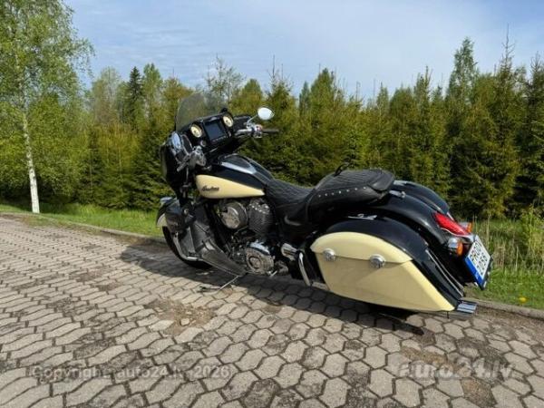 Черный Индиан Roadmaster 2017 в Абья-Палуоя, объемом двигателя 1.82 л и пробегом 0 тыс. км за 11400 €, фото 5 на AUTOMOTO.COM.LV