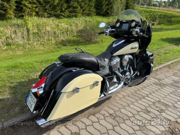 Черный Индиан Roadmaster 2017 в Абья-Палуоя, объемом двигателя 1.82 л и пробегом 0 тыс. км за 11400 €, фото 6 на AUTOMOTO.COM.LV