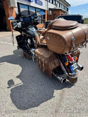 Черный Индиан Roadmaster 2017 в Пярну, объемом двигателя 1.81 л и пробегом 66 тыс. км за 15000 €, фото  на AUTOMOTO.COM.LV