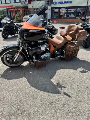 Черный Индиан Roadmaster 2017 в Пярну, объемом двигателя 1.81 л и пробегом 66 тыс. км за 15000 €, фото 3 на AUTOMOTO.COM.LV