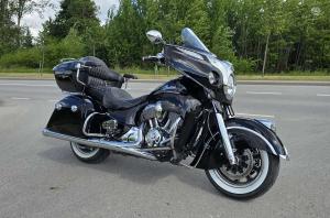 Indian Roadmaster 2017 in Siauliai, with an engine capacity of 1.81 L and mileage of 32 thousand km for 12499 €, photo  on AUTOMOTO.COM.LV