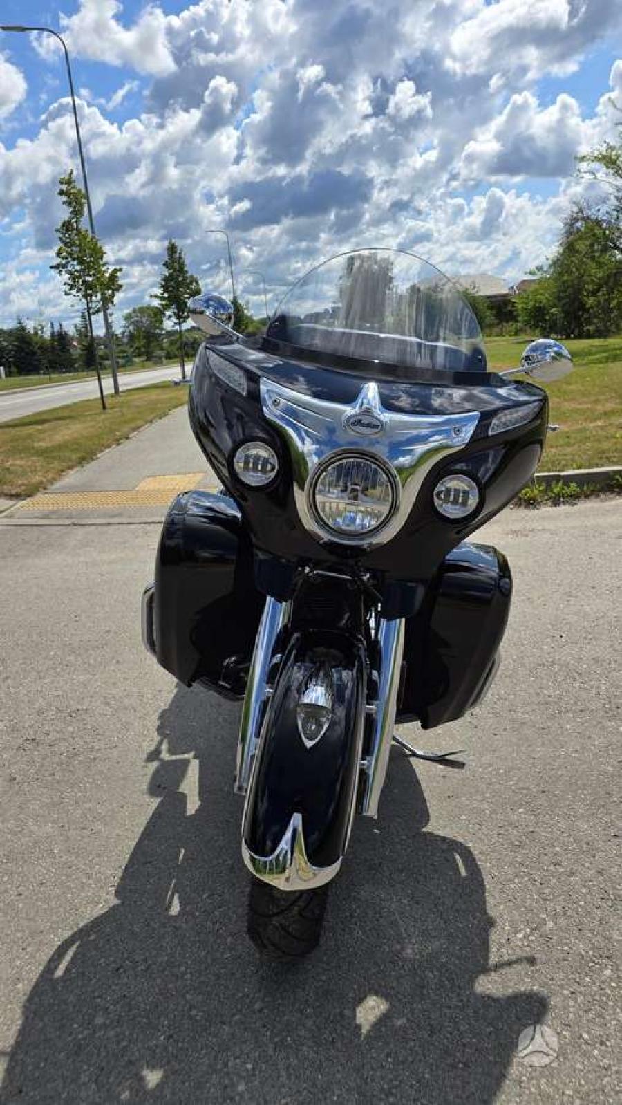 Indian Roadmaster 2017 in Siauliai, with an engine capacity of 1.81 L and mileage of 32 thousand km for 12499 €, photo 5 on AUTOMOTO.COM.LV