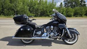 Indian Roadmaster 2017 in Siauliai, with an engine capacity of 1.81 L and mileage of 32 thousand km for 12499 €, photo 6 on AUTOMOTO.COM.LV