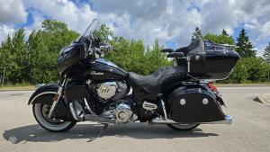 Indian Roadmaster 2017 in Siauliai, with an engine capacity of 1.81 L and mileage of 32 thousand km for 12499 €, photo 7 on AUTOMOTO.COM.LV