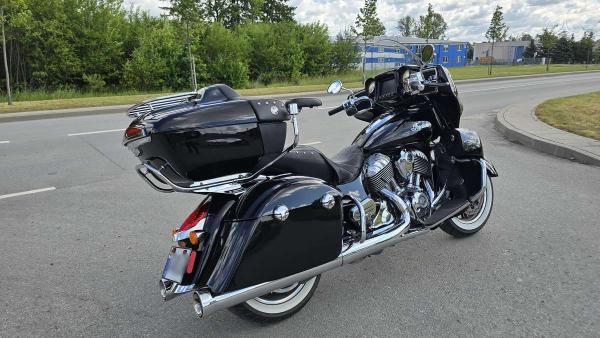 Indian Roadmaster 2017 in Siauliai, with an engine capacity of 1.81 L and mileage of 32 thousand km for 12499 €, photo 7 on AUTOMOTO.COM.LV