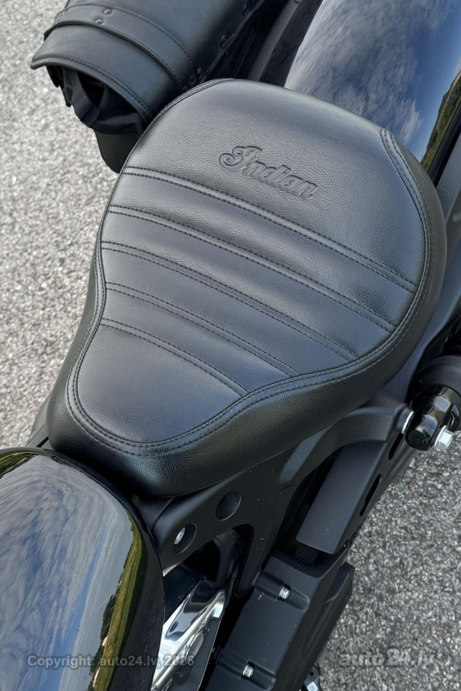 Black Indian Scout 2021 in Tartu, with an engine capacity of 1.13 L and mileage of 22 thousand km for 11999 €, photo 14 on AUTOMOTO.COM.LV