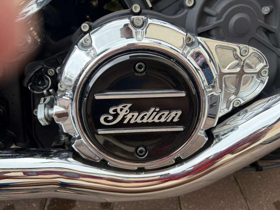 Black Indian Scout 2021 in Vilnius, with an engine capacity of 1.25 L and mileage of 20 thousand km for 11200 €, photo 6 on AUTOMOTO.COM.LV