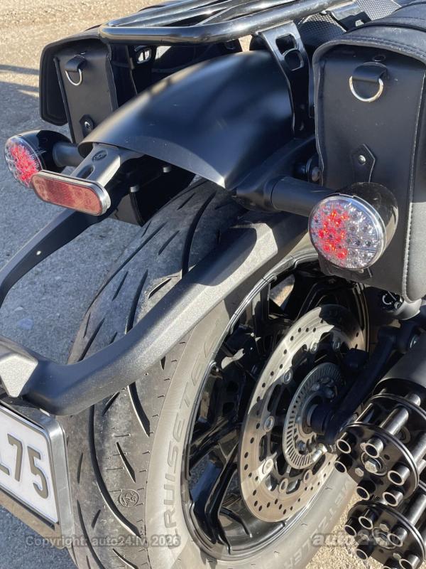 Melns Indian Scout 2023 Tartu, ar dzinēja tilpumu 1.13 L un nobraukumu 4 tūkst. km par 14600 €, foto 11 vietnē AUTOMOTO.COM.LV
