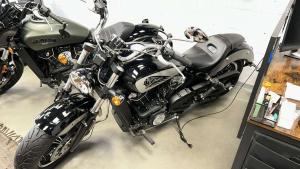 Black Indian Scout 2024 in Vilnius, with an engine capacity of 1.13 L and mileage of 0 thousand km for 15999 €, photo  on AUTOMOTO.COM.LV