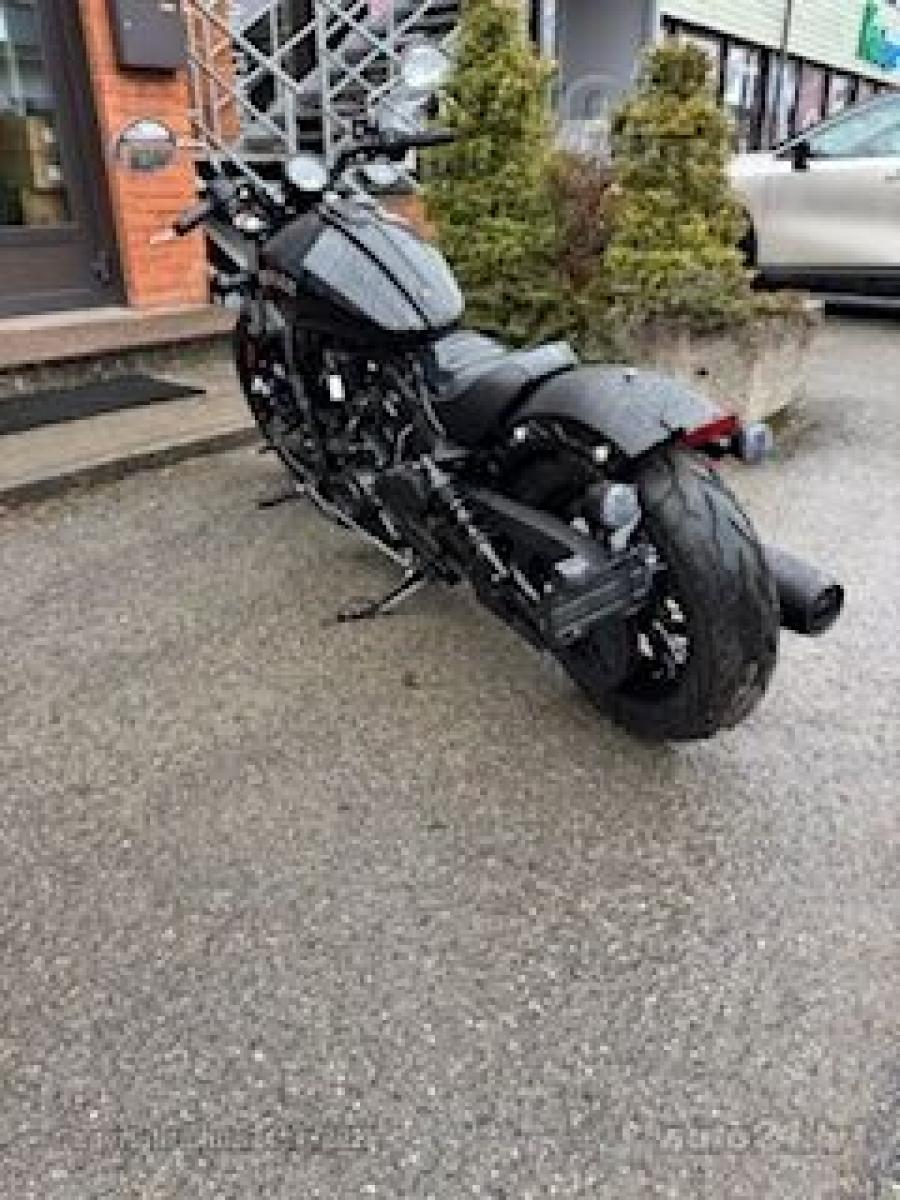 Black Indian Scout 2026 in Parnu, with an engine capacity of 1.00 L and mileage of 1 thousand km for 12400 €, photo 2 on AUTOMOTO.COM.LV
