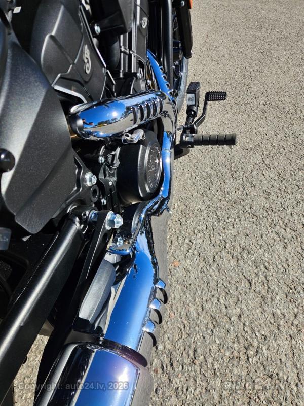 Black Indian Scout 2026 in Tallinn, with an engine capacity of 1.00 L and mileage of 1 thousand km for 14690 €, photo 8 on AUTOMOTO.COM.LV