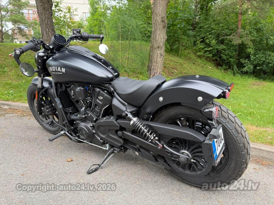 Melns Indian Scout 2026 Tallina, ar dzinēja tilpumu 1.25 L un nobraukumu 1 tūkst. km par 19990 €, foto 4 vietnē AUTOMOTO.COM.LV