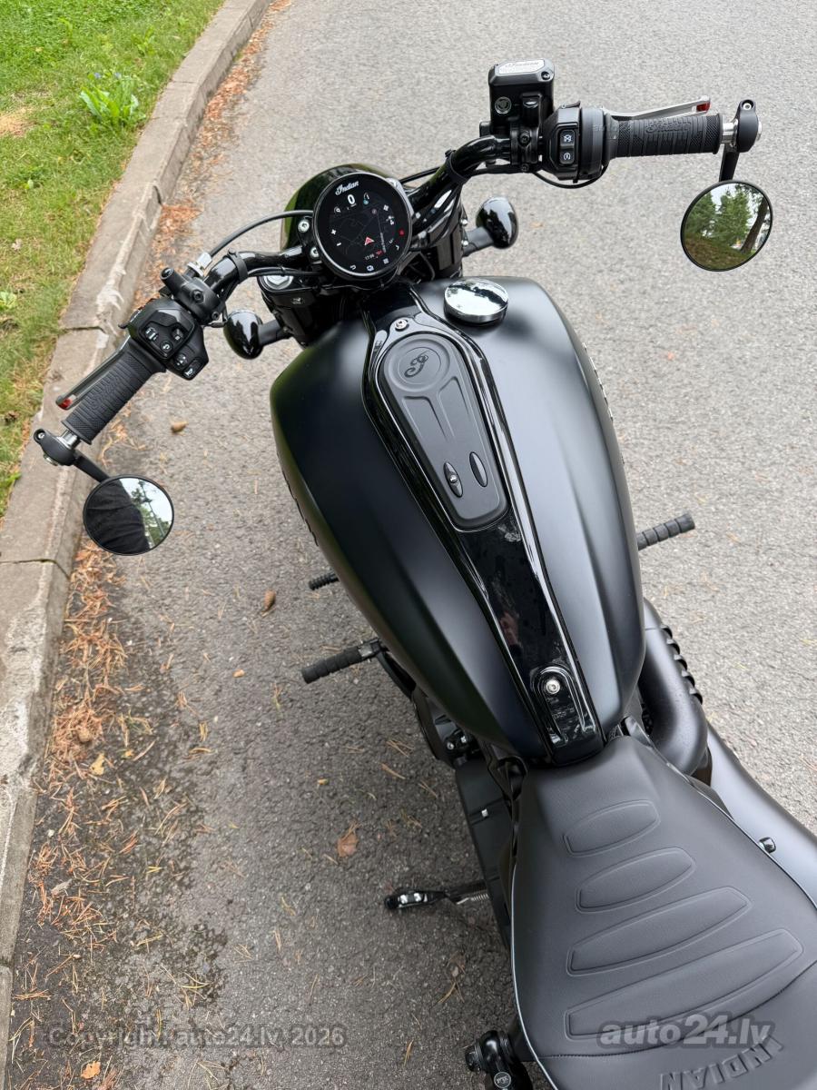 Melns Indian Scout 2026 Tallina, ar dzinēja tilpumu 1.25 L un nobraukumu 1 tūkst. km par 19990 €, foto 9 vietnē AUTOMOTO.COM.LV