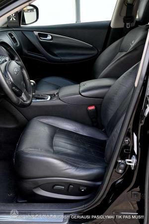 Black Infiniti ex-30 2011 in Kretinga, with an engine capacity of 3.00 L and mileage of 198 thousand km for 7899 €, photo 17 on AUTOMOTO.COM.LV