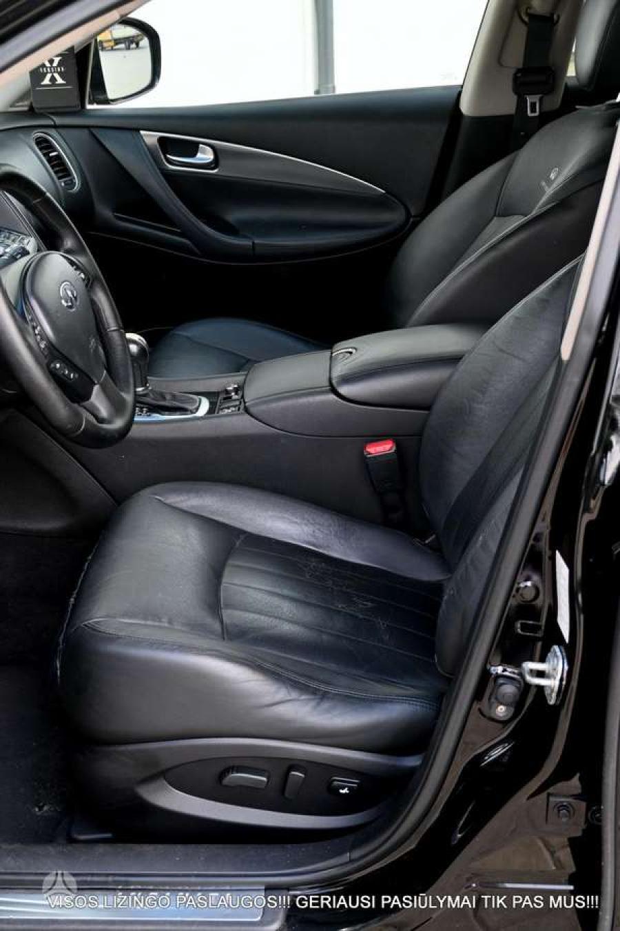 Black Infiniti ex-30 2011 in Kretinga, with an engine capacity of 3.00 L and mileage of 198 thousand km for 7899 €, photo 17 on AUTOMOTO.COM.LV