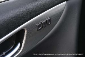 Black Infiniti ex-30 2011 in Kretinga, with an engine capacity of 3.00 L and mileage of 198 thousand km for 7899 €, photo 23 on AUTOMOTO.COM.LV
