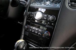 Black Infiniti ex-30 2011 in Kretinga, with an engine capacity of 3.00 L and mileage of 198 thousand km for 7899 €, photo 28 on AUTOMOTO.COM.LV