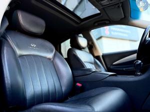 Melns Infiniti ex-30 2012 Kauņa, ar dzinēja tilpumu 2.99 L un nobraukumu 277 tūkst. km par 6000 €, foto 34 vietnē AUTOMOTO.COM.LV
