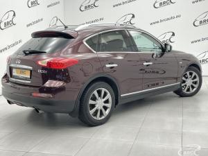 Инфинити EX 30 2012 в Вильнюс, объемом двигателя 2.99 л и пробегом 122 тыс. км за 7400 €, фото 3 на AUTOMOTO.COM.LV
