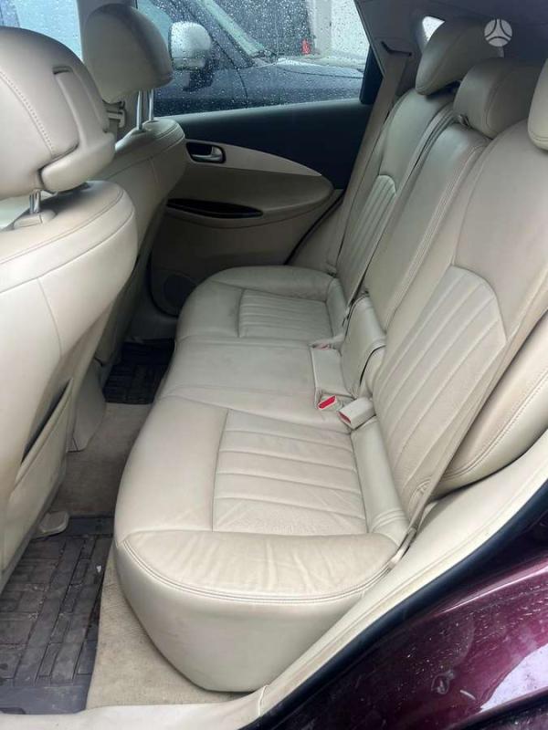 Infiniti ex-30 2013 in Vilnius, with an engine capacity of 2.99 L and mileage of 252 thousand km for 4200 €, photo 4 on AUTOMOTO.COM.LV
