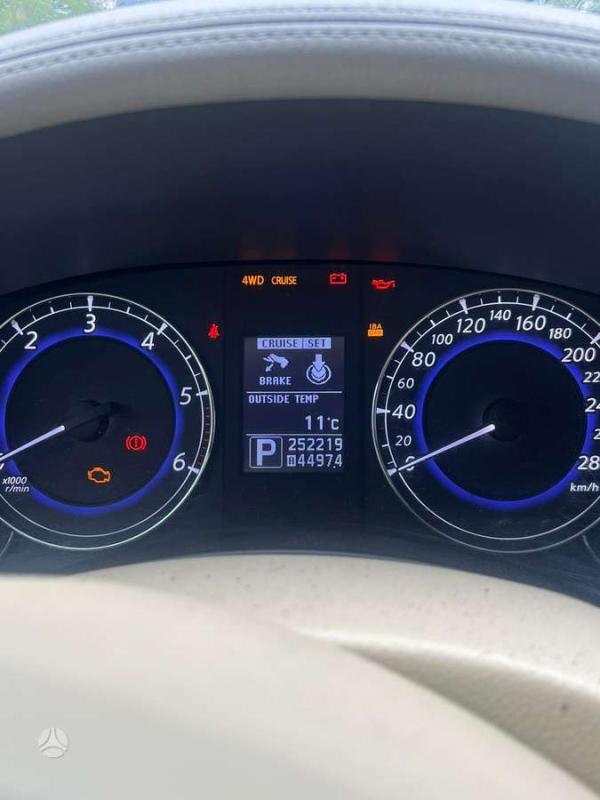 Infiniti ex-30 2013 in Vilnius, with an engine capacity of 2.99 L and mileage of 252 thousand km for 4200 €, photo 5 on AUTOMOTO.COM.LV