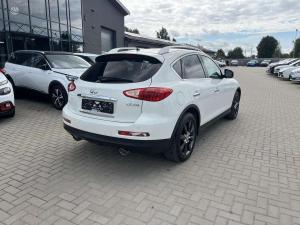 White Infiniti ex-30 2011 in Taurage, with an engine capacity of 3.00 L and mileage of 185 thousand km for 7700 €, photo 12 on AUTOMOTO.COM.LV