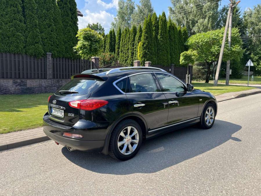 Melns Infiniti EX 35 2008 Viļņa, ar dzinēja tilpumu 3.50 L un nobraukumu 97 tūkst. km par 3850 €, foto 1 vietnē AUTOMOTO.COM.LV