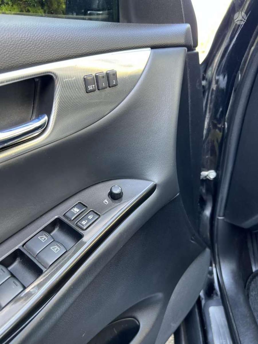 Melns Infiniti EX 35 2008 Viļņa, ar dzinēja tilpumu 3.50 L un nobraukumu 97 tūkst. km par 3850 €, foto 11 vietnē AUTOMOTO.COM.LV
