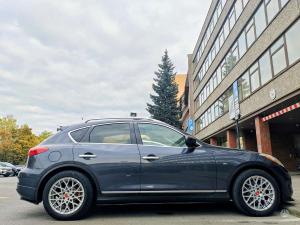 Blue Infiniti EX 35 2008 in Vilnius, with an engine capacity of 3.50 L and mileage of 200 thousand km for 5201 €, photo  on AUTOMOTO.COM.LV