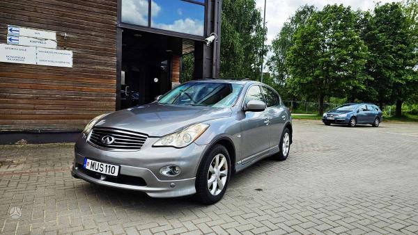 Pelēks Infiniti EX 35 2009 Trakai, ar dzinēja tilpumu 3.50 L un nobraukumu 130 tūkst. km par 5500 €, foto 3 vietnē AUTOMOTO.COM.LV