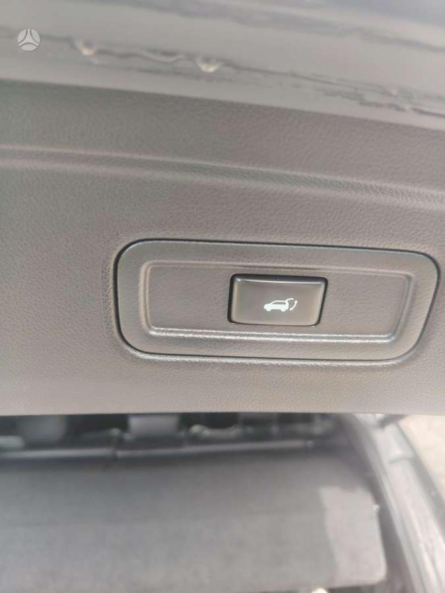 Black Infiniti fx-30 2013 in Druskininkai, with an engine capacity of 2.99 L and mileage of 230 thousand km for 10800 €, photo 12 on AUTOMOTO.COM.LV