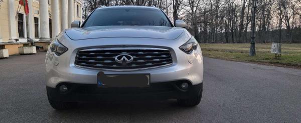 Pelēks Infiniti fx-30 2010 Viļņa, ar dzinēja tilpumu 3.00 L un nobraukumu 330 tūkst. km par 5200 €, foto 5 vietnē AUTOMOTO.COM.LV