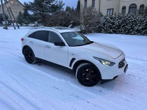 Balts Infiniti fx-30 2012 Viļņa, ar dzinēja tilpumu 2.99 L un nobraukumu 160 tūkst. km par 7450 €, foto 11 vietnē AUTOMOTO.COM.LV
