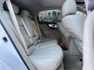 Balts Infiniti fx-30 2012 Viļņa, ar dzinēja tilpumu 2.99 L un nobraukumu 160 tūkst. km par 7450 €, foto 31 vietnē AUTOMOTO.COM.LV