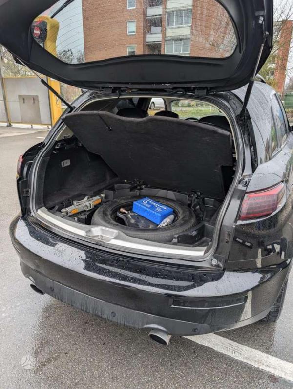 Melns Infiniti FX 35 2005 Kauņa, ar dzinēja tilpumu 3.50 L un nobraukumu 256 tūkst. km par 3000 €, foto 11 vietnē AUTOMOTO.COM.LV