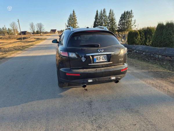 Melns Infiniti FX 35 2006 Kelmė, ar dzinēja tilpumu 3.50 L un nobraukumu 200 tūkst. km par 1999 €, foto 4 vietnē AUTOMOTO.COM.LV