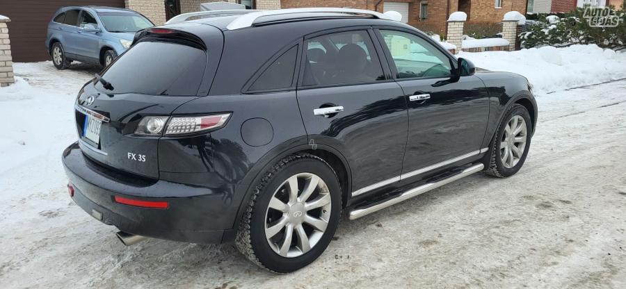 Melns Infiniti FX 35 2007 Klaipėda, ar dzinēja tilpumu 3.50 L un nobraukumu 250 tūkst. km par 4500 €, foto 6 vietnē AUTOMOTO.COM.LV