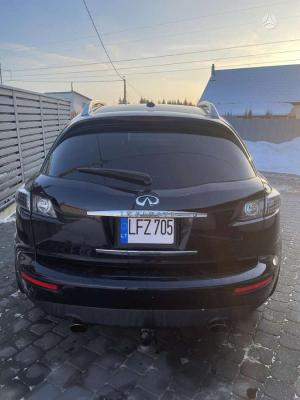 Melns Infiniti FX 35 2008 Kauņa, ar dzinēja tilpumu 3.50 L un nobraukumu 327 tūkst. km par 5400 €, foto 5 vietnē AUTOMOTO.COM.LV