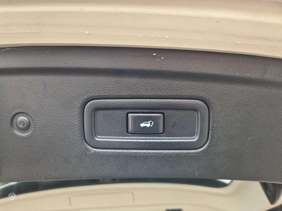 Melns Infiniti FX 35 2011 Viļņa, ar dzinēja tilpumu 3.50 L un nobraukumu 122 tūkst. km par 11900 €, foto 20 vietnē AUTOMOTO.COM.LV